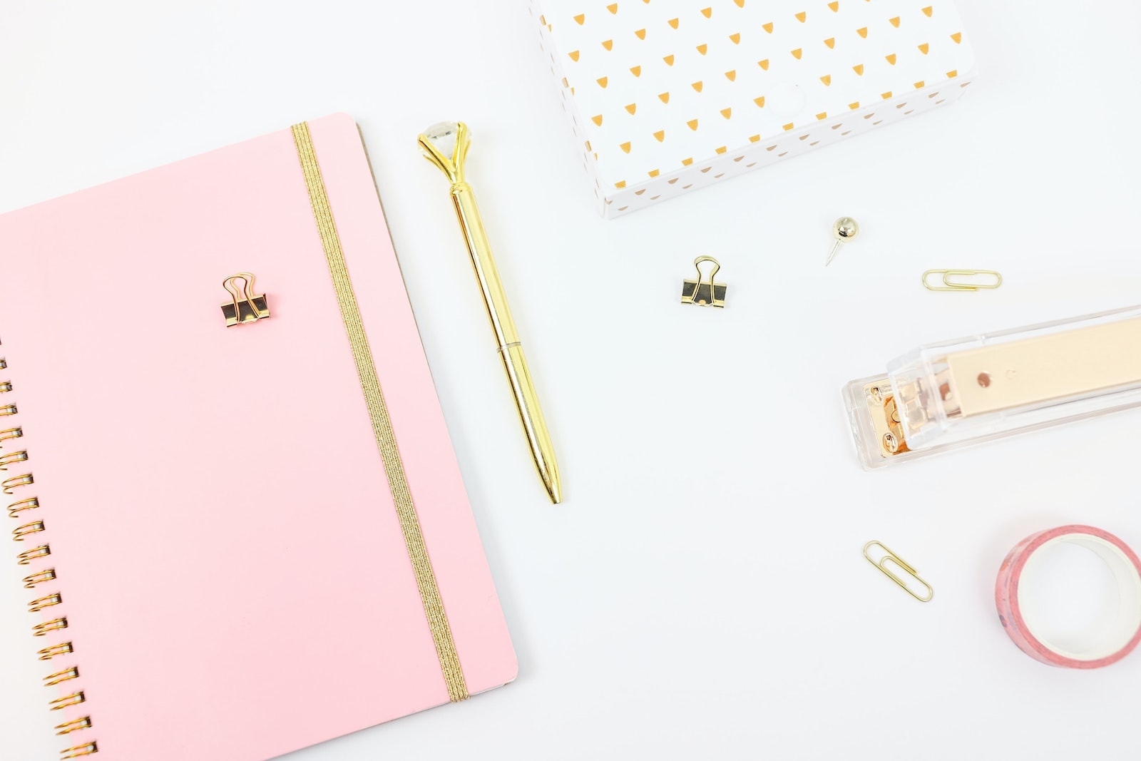 PR Package Note Ideas & Examples to Help Your Brand Stand Out
